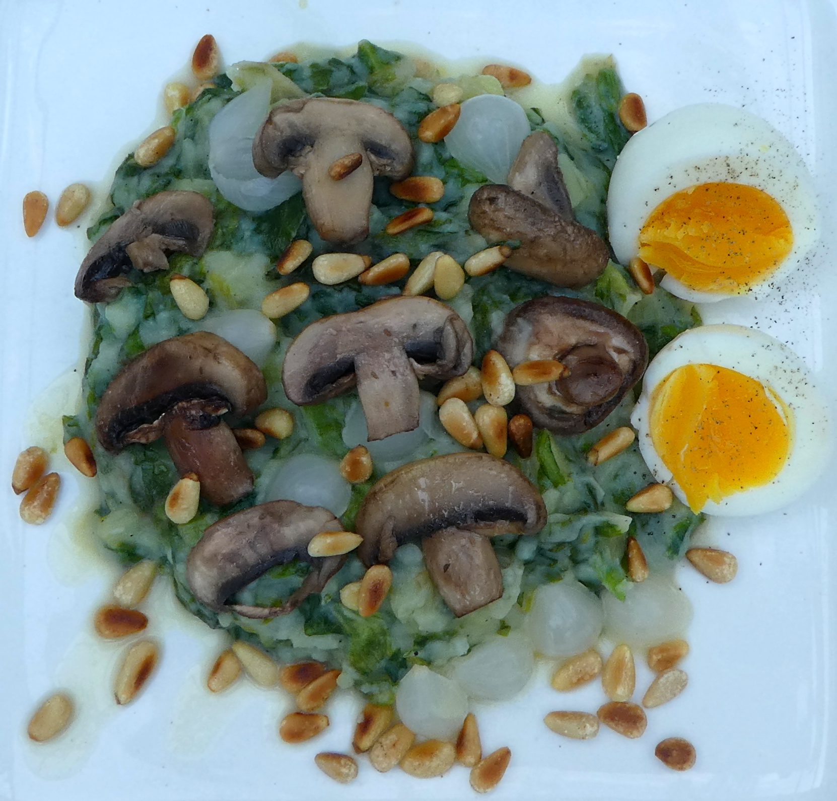 Endive stamppot (mash pot) – a vegetarian version of a typical Dutch dish